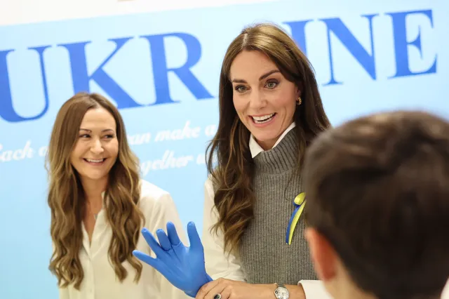 Kate Middleton’s Message for Ukraine Evokes Meghan Backlash - Newsweek