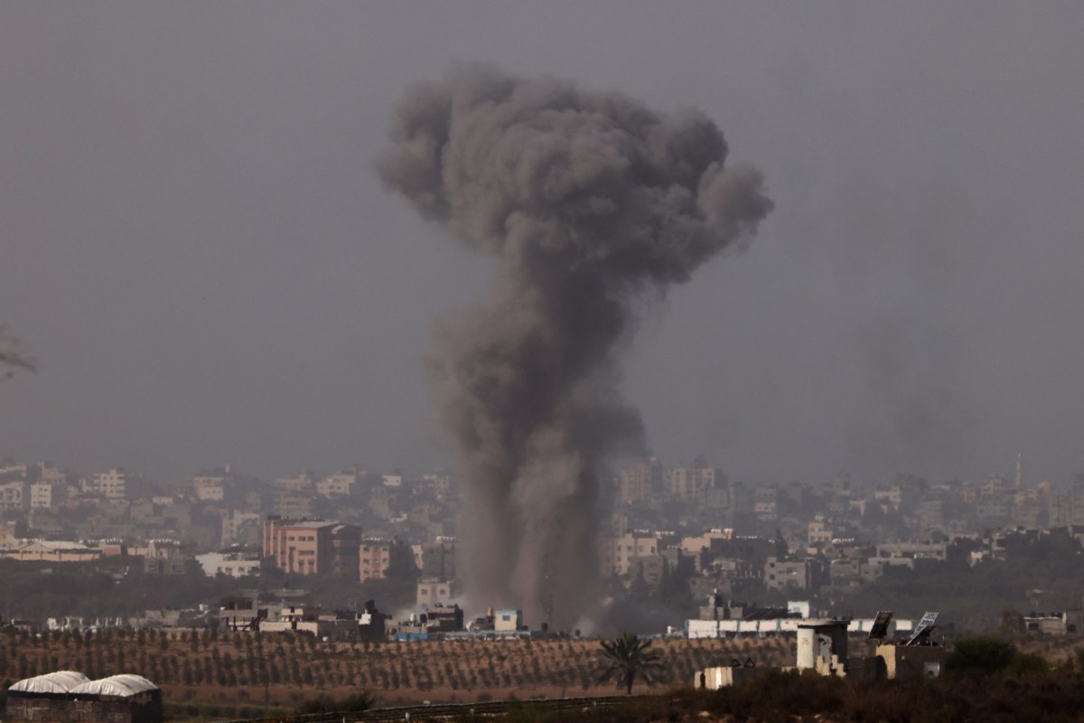 Before and After Satellite Photos Show Parts of Gaza Razed To the ...