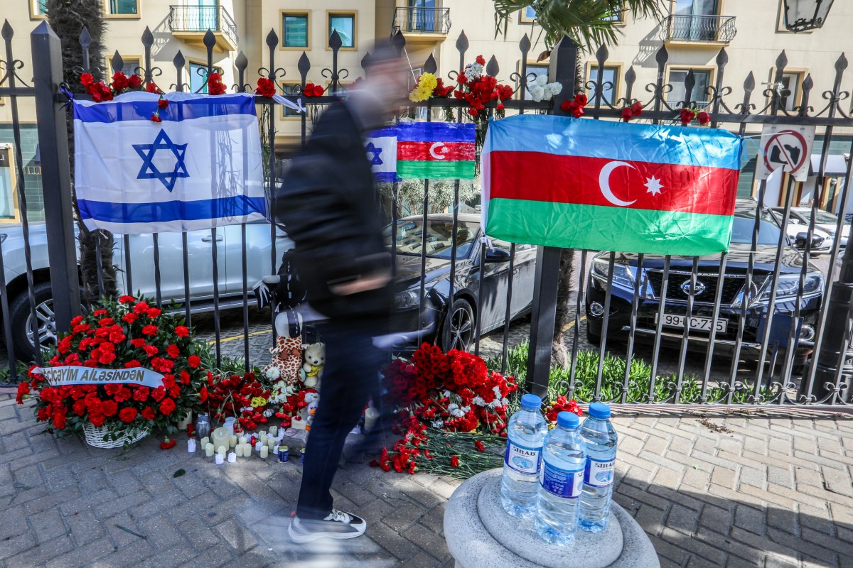 Israel’s ‘Never Again’ Dilemma | Opinion - Newsweek