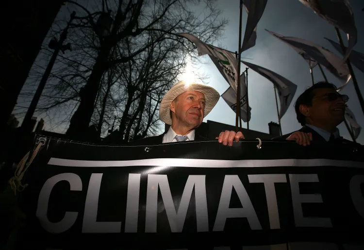 James Hansen’s New Climate Warning and Controversial Plan to Cool the ...