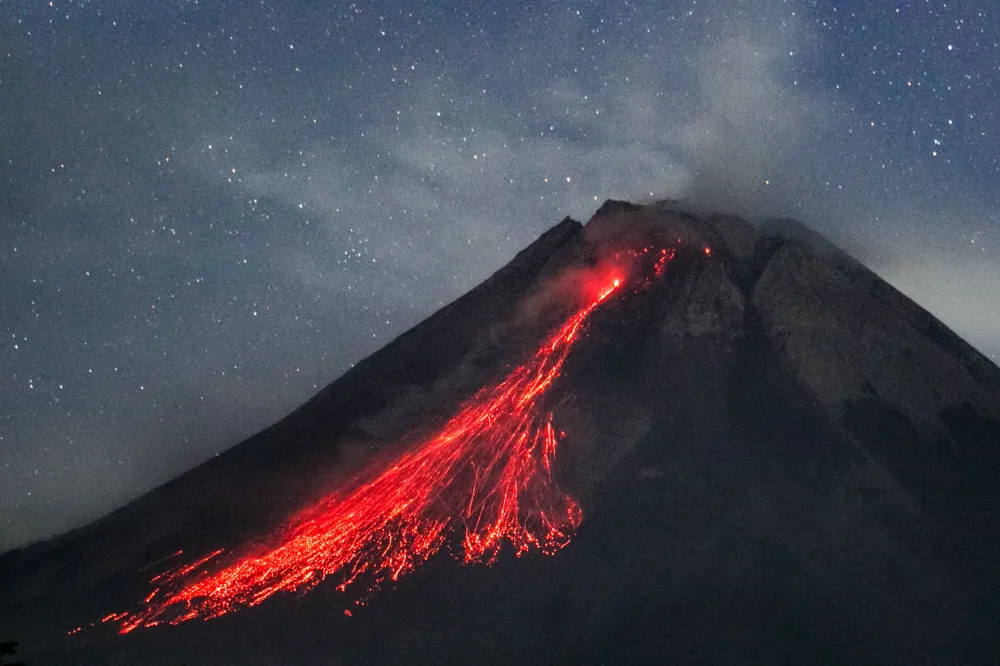 Iceland Volcano Update: ‘Rapid’ Magma Rise, Radar Images, Eruption ...
