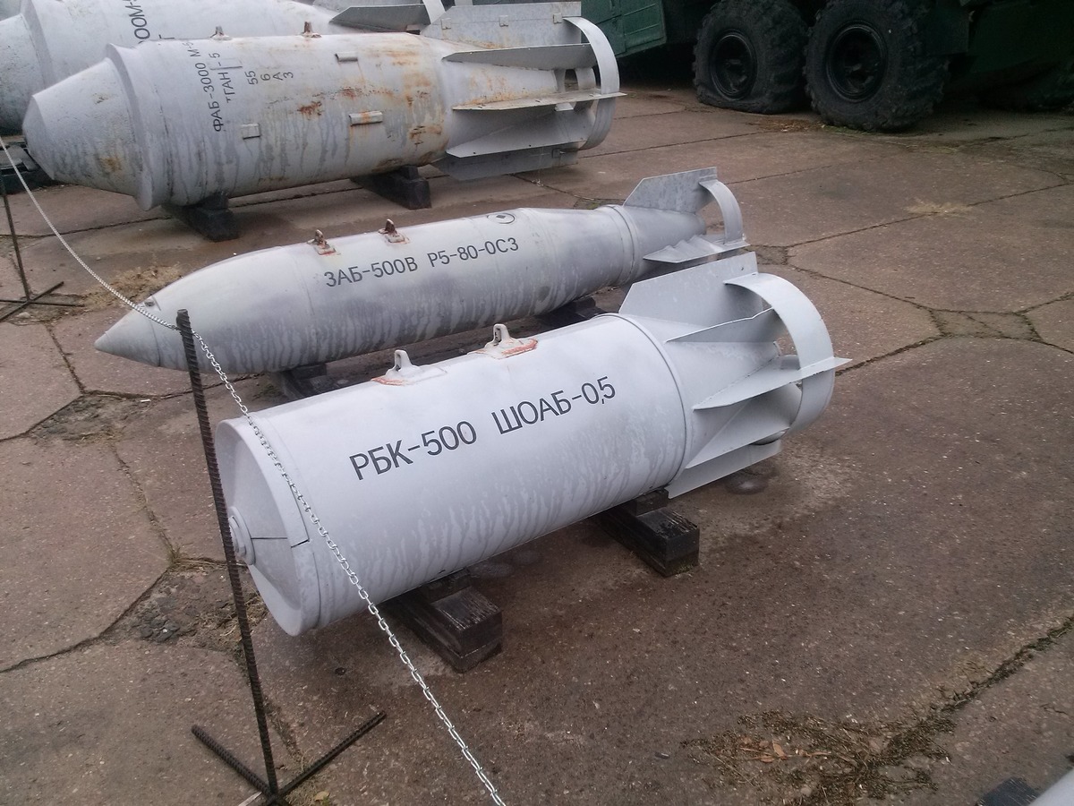 Russia’s Modified Cluster Bombs Could Change the Course of War - Newsweek