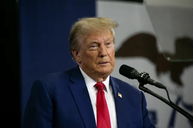 Donald Trump Says He Never Swore Oath ‘to Support the Constitution ...