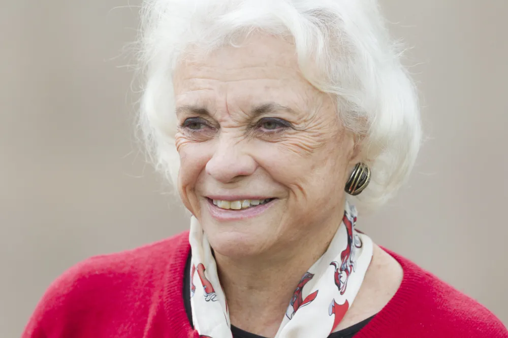 Sandra Day O’Connor Dies at 93: Read Supreme Court’s Full Statement ...