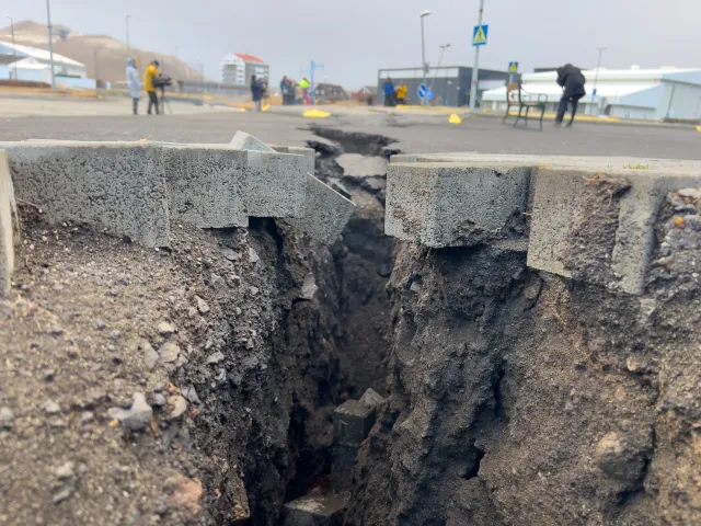Iceland Volcano Update: Eruption Map, Experts’ Views ‘Completely ...