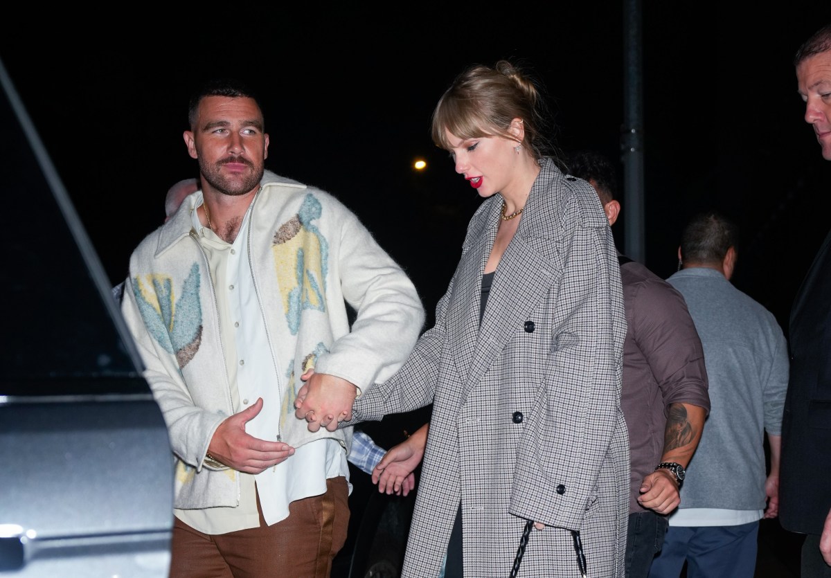 Taylor Swift, Travis Kelce PDA Caught on Camera - Newsweek