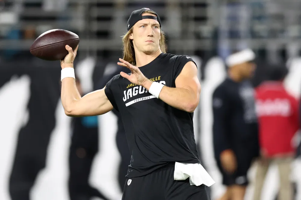 Trevor Lawrence Injury: What We Know About His Place in Concussion ...
