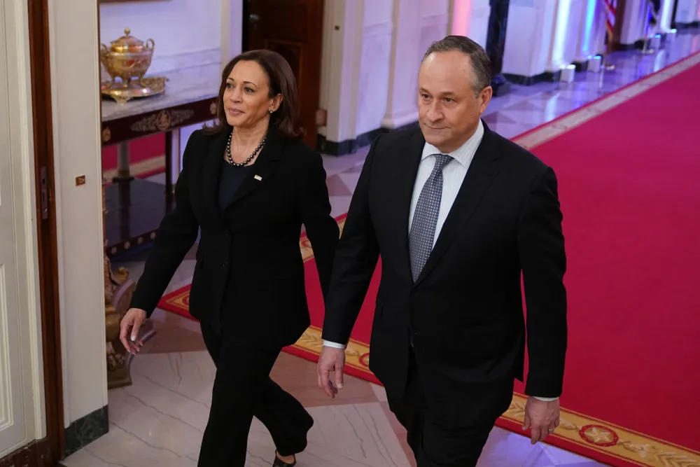 Kamala Harris’ Holiday Message Sparks Backlash - Newsweek
