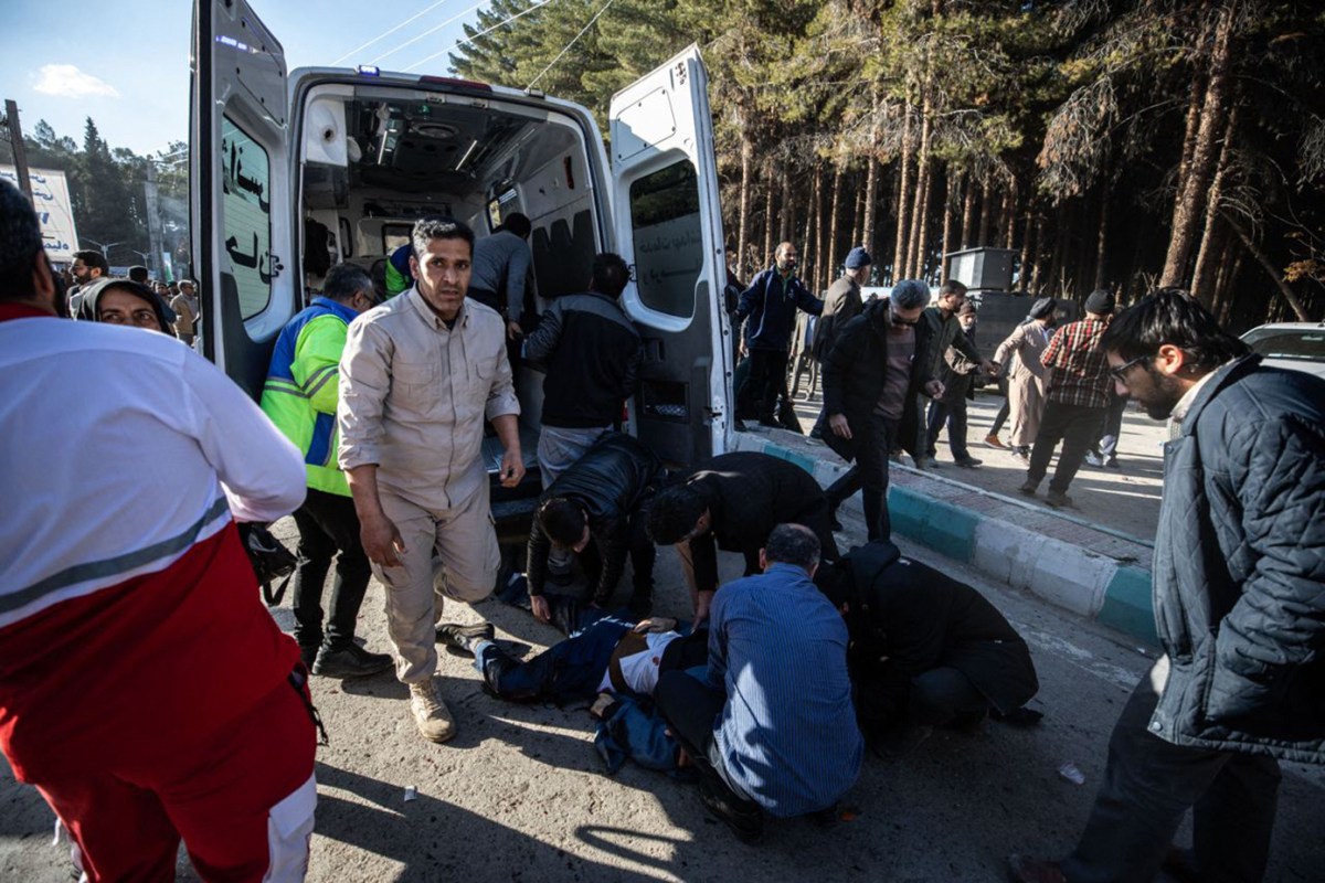 General Suleimani’s Service Blasts Kill Dozens in Iran, Raising ...