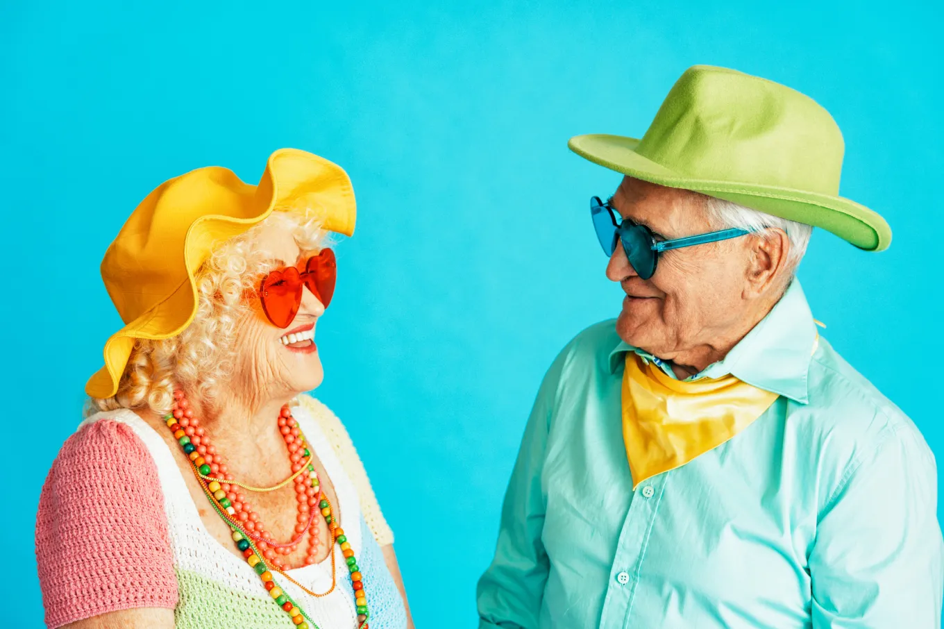 Colors We See Fade as We Age, Study Finds - Newsweek