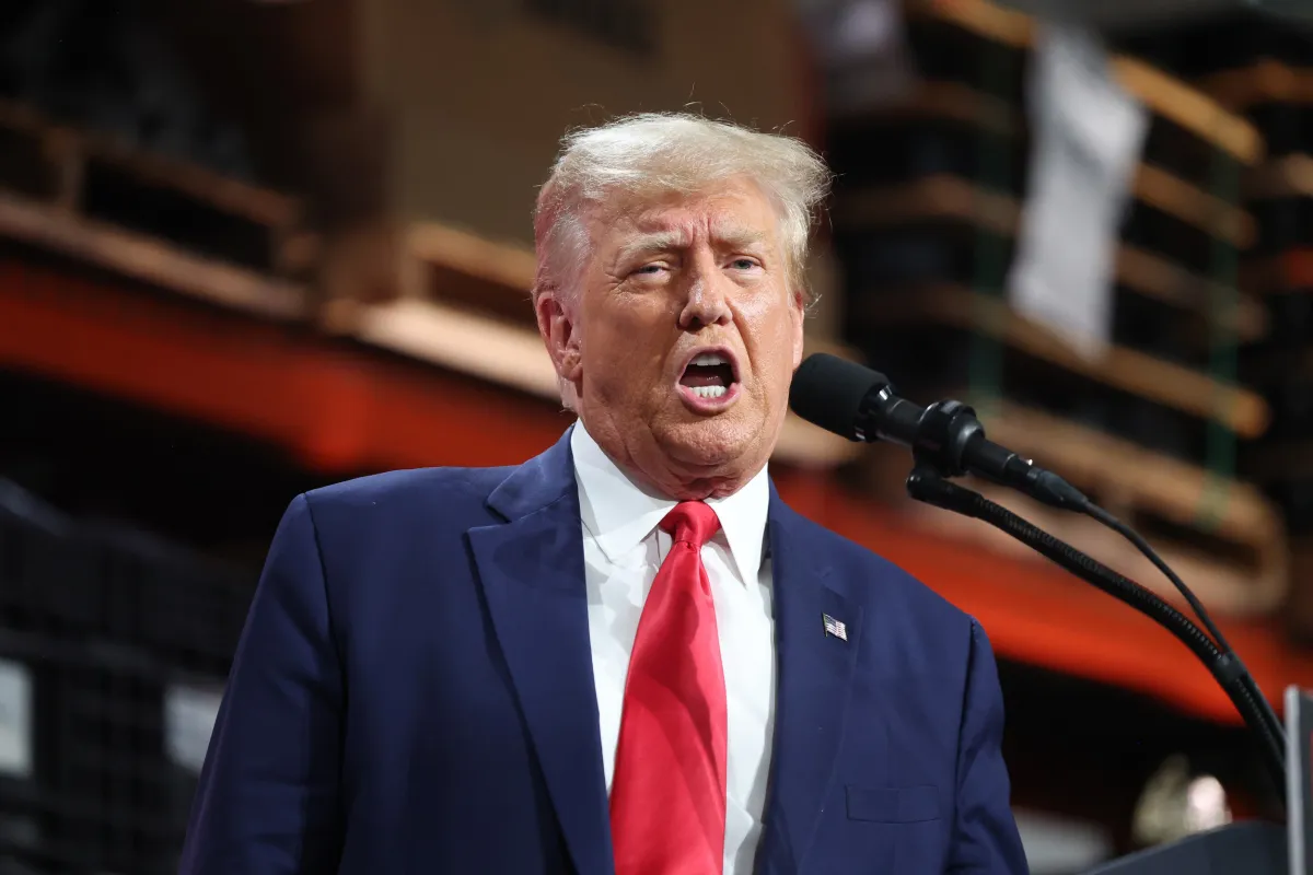 Donald Trump Comes Face-to-Face With Union Blow - Newsweek