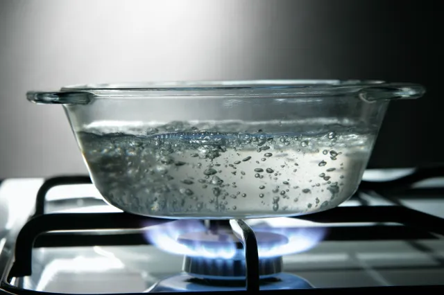 Texas Residents Told to Boil Water After ‘Line Break’ - Newsweek