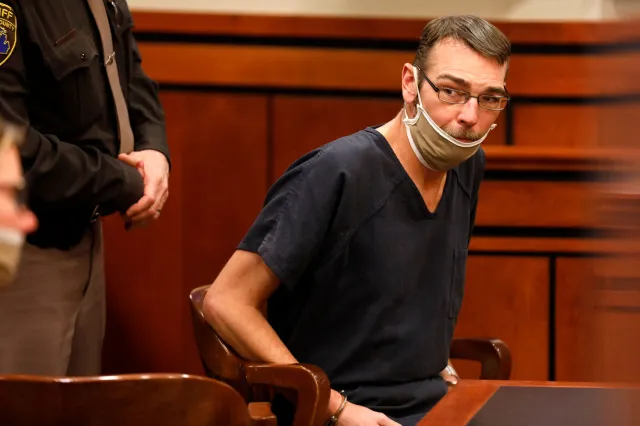 Legal Analyst Predicts ‘Bad News’ for Michigan School Shooter’s Father ...