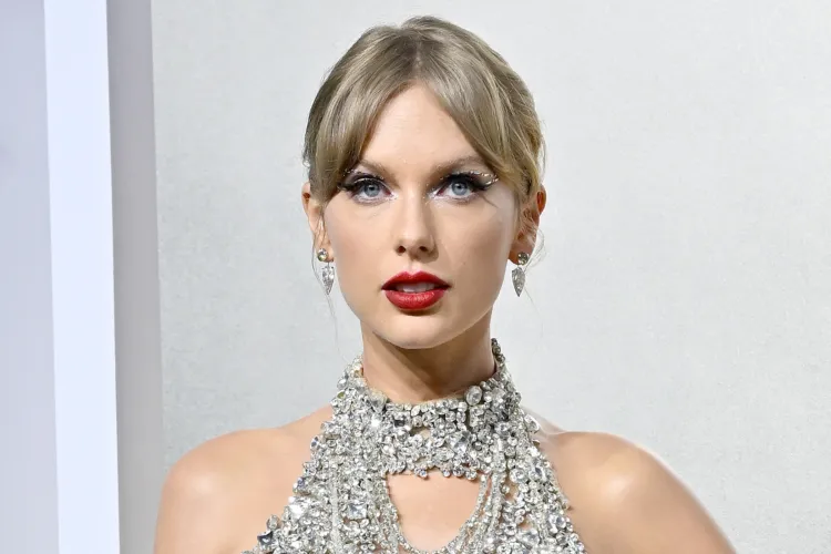 Taylor Swift’s Private Jet Flew on 13-Minute Journey to Travel 28 Miles ...