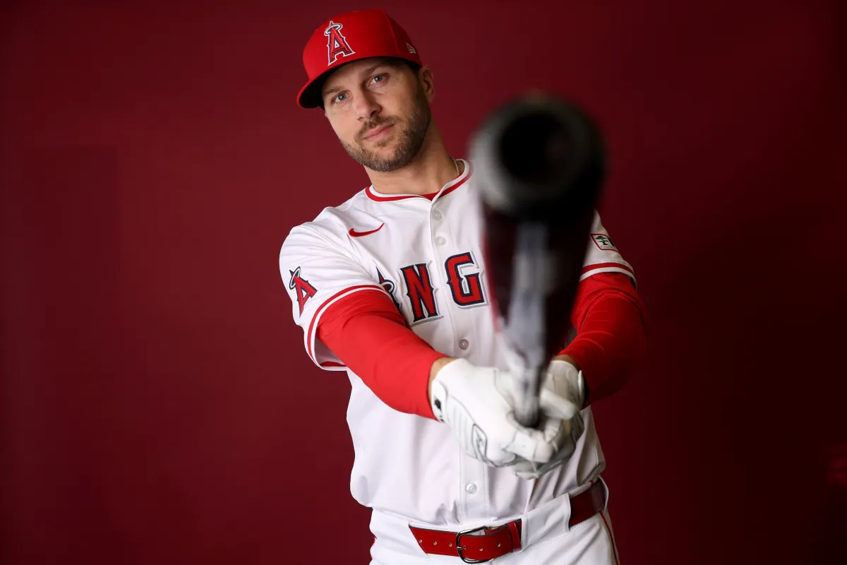 LA Angels News: Veteran Outfielder Unlikely to Break Camp on MLB Roster ...