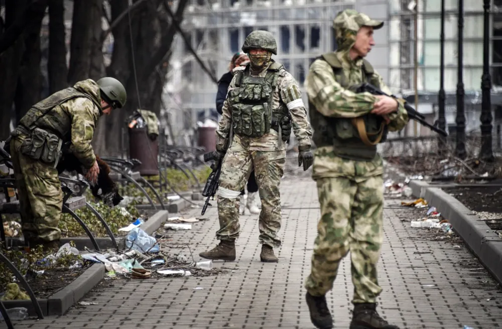 Graphic Drone Footage Shows Russian Attack Go Horribly Wrong - Newsweek