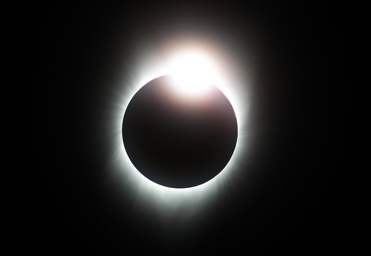 Police Deploy Emergency Plan for Solar Eclipse - Newsweek