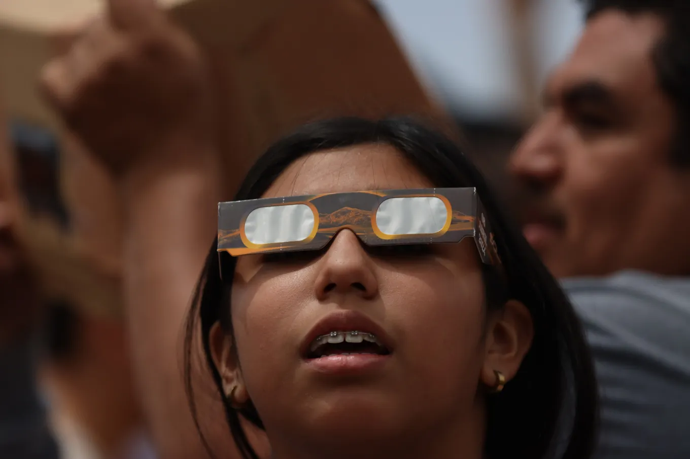 Fact Check: Solar Eclipse ‘Makes Kid Go Blind’ Video Floods Social ...