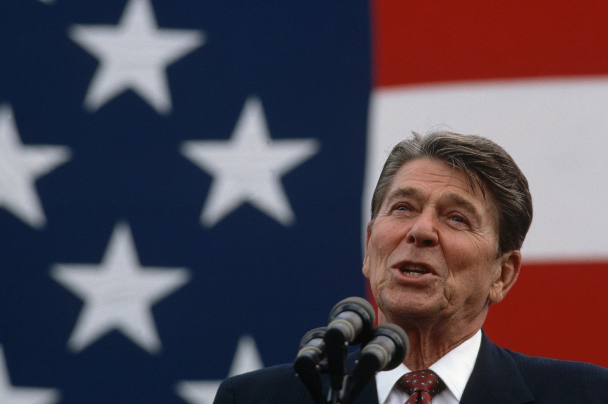 A President, an Actor and a Paperboy’s Dream - Newsweek