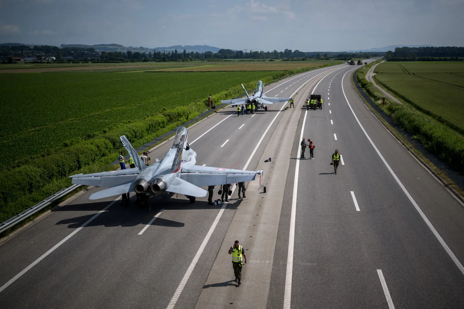 Fighter Jets Land on Highway in Emergency Training Exercise - Newsweek