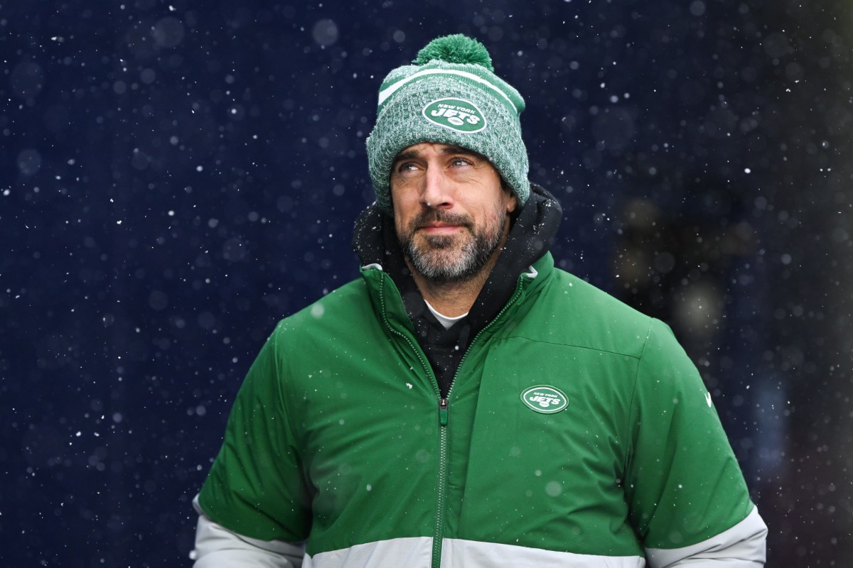 Jets News: New York Publication Rips Aaron Rodgers - Newsweek