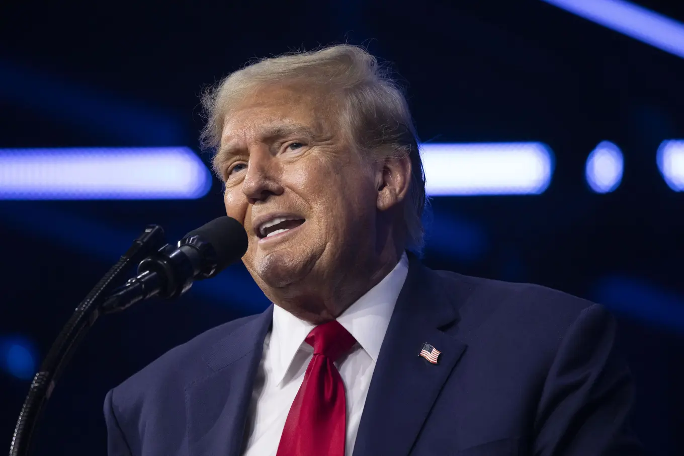 Video of Donald Trump Walking Down Stairs Mocked by Critics - Newsweek