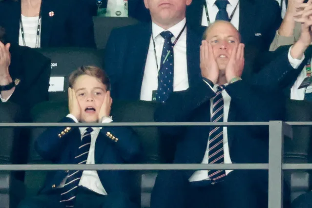 Prince George and Prince William’s Matching Reactions Go Viral - Newsweek