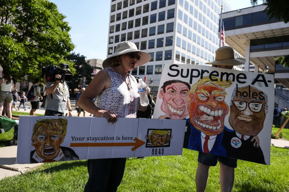 Trump Near Tears as RNC Crowd Erupts into ‘Fight! Fight! Fight!’ Chants ...