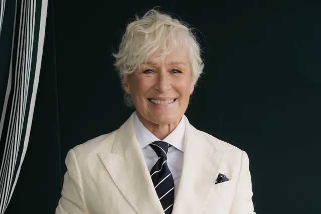 Glenn Close Speaks Out as Wimbledon Appearance Goes Viral - Newsweek