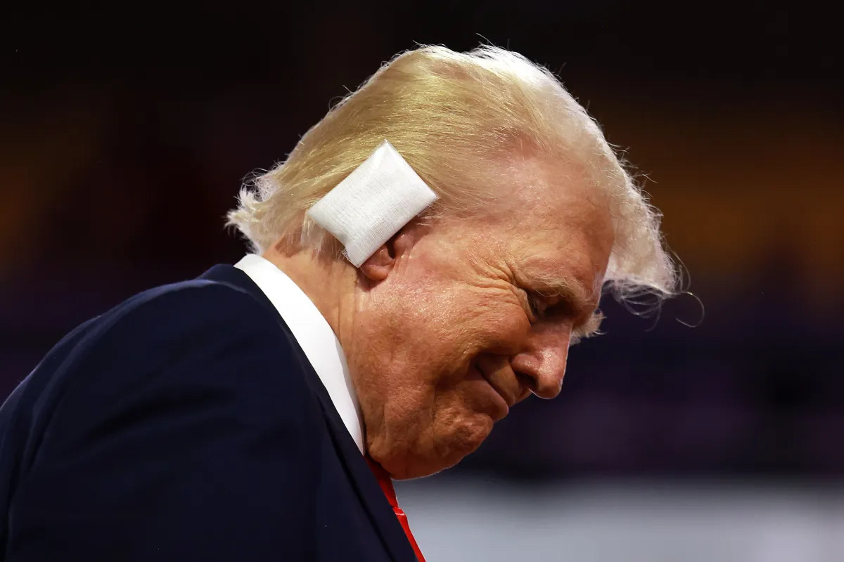 Trump’s White House Doctor Gives Medical Update After Shooting - Newsweek