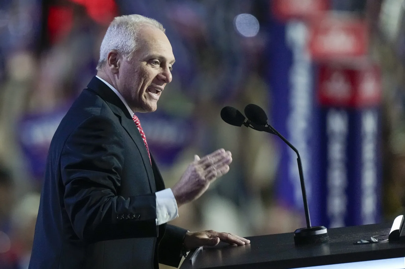 Fact-Check: 5 Immigration Claims Made by Republicans at the RNC - Newsweek