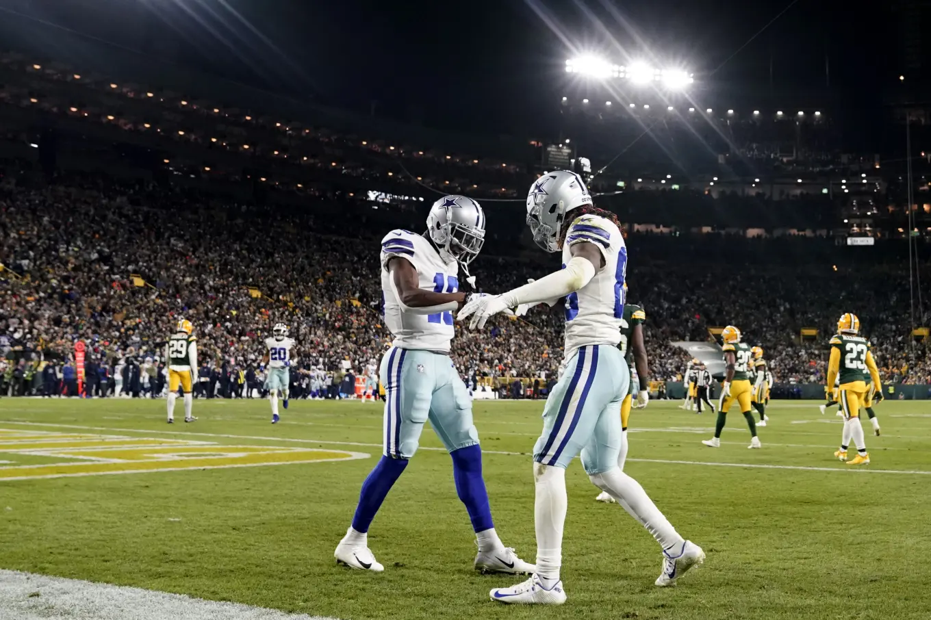 Michael Gallup, Former Cowboys, Raiders Receiver, Suddenly Retires From ...