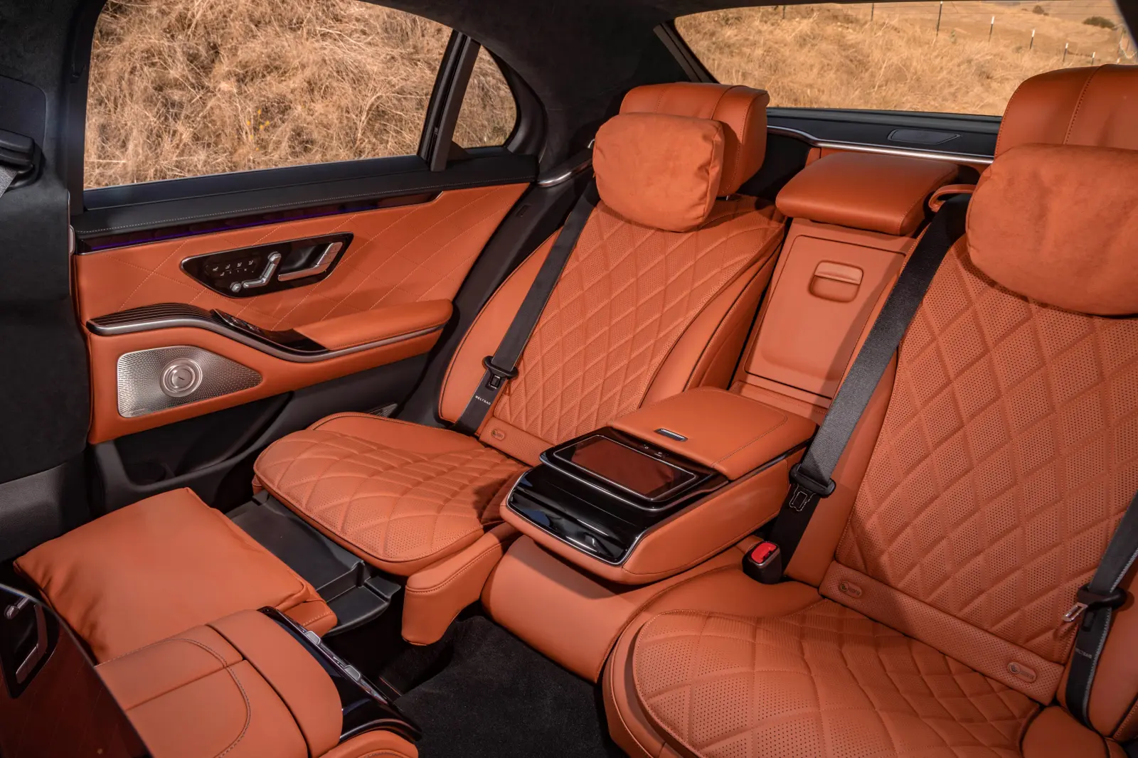 Here Are the 10 Features Americans Want Most in Their Cars - Newsweek