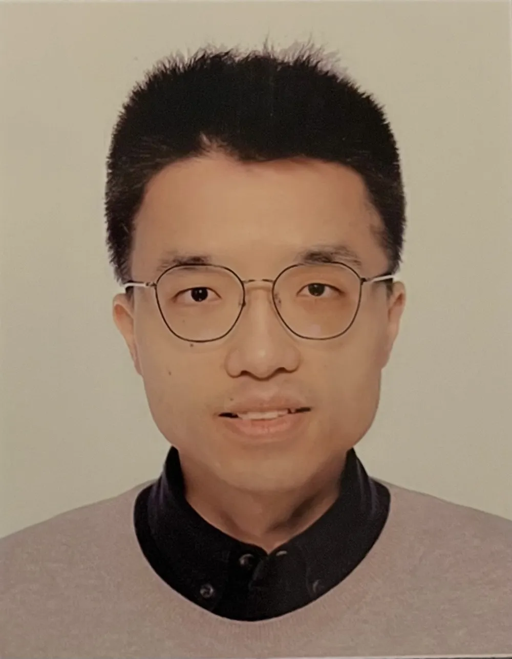 Satellites Find Two Chinese Aircraft Carriers at Naval Base - Newsweek