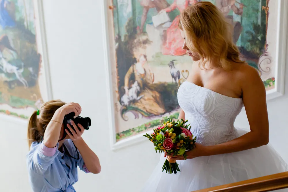 Photographer Telling Bride ‘Truth’ About How She Looked at Wedding ...