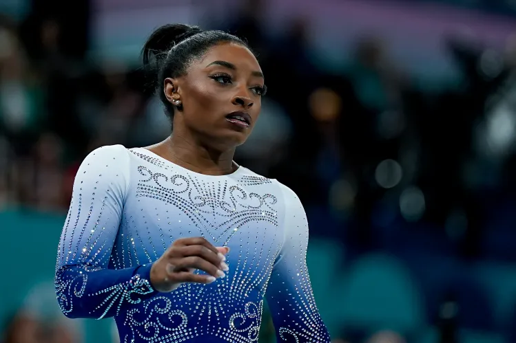 Simone Biles Goes Makeup-Free in New Post-Olympics Selfie - Newsweek