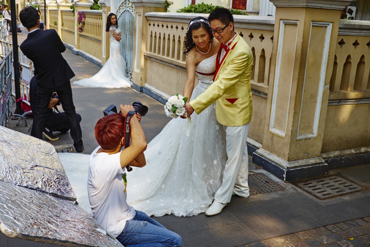 China Plans Marriage Law to Stop Population Free Fall - Newsweek