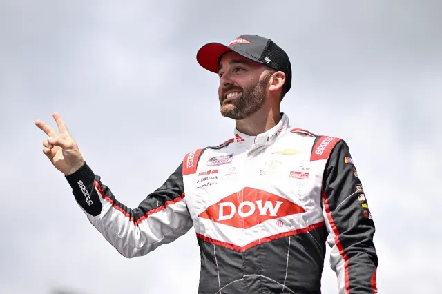 NASCAR: Austin Dillon Had Surprising Response To Booing Fans At ...