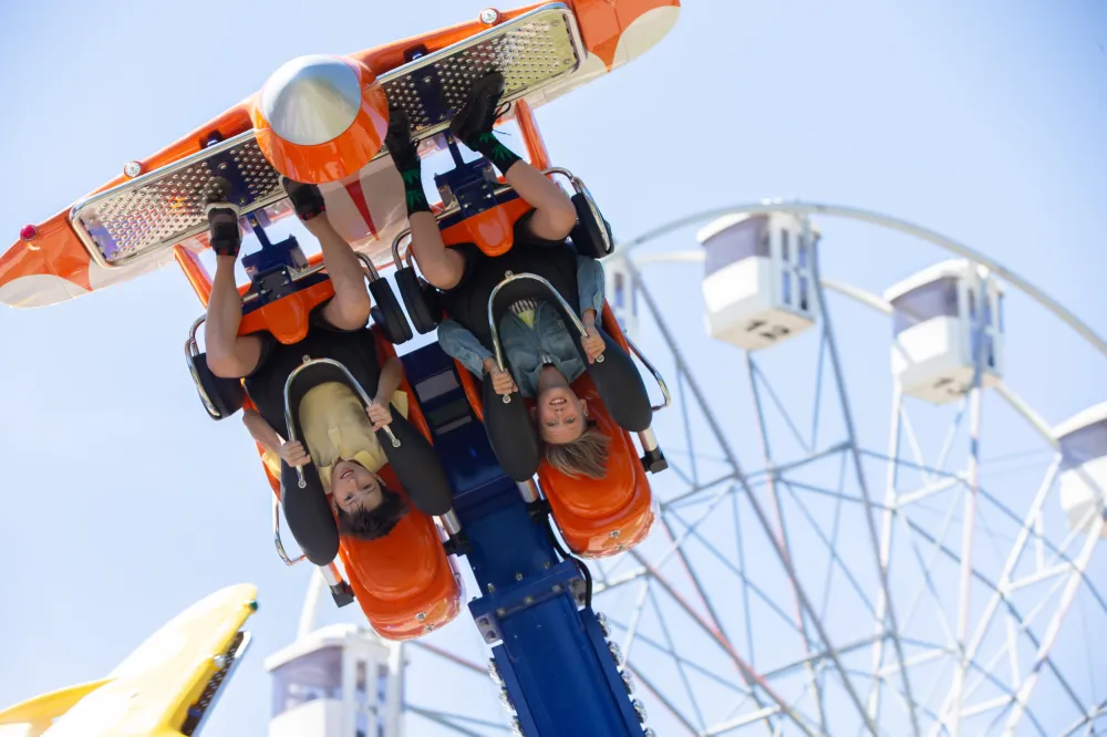 Incredible Moment Theme Park Worker Catches Phone Falling From Top of ...