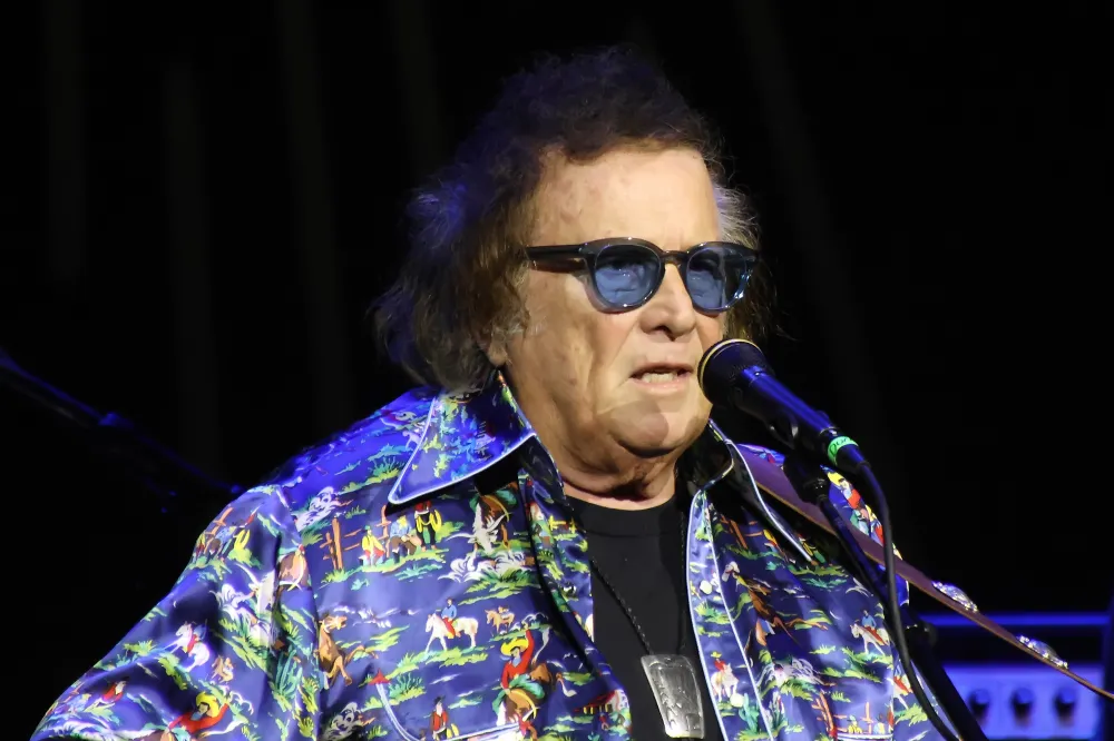 Why 'American Pie' Singer Don McLean Is Concerned for Taylor Swift ...