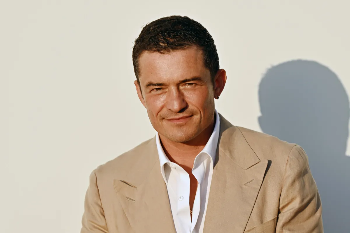 Orlando Bloom Shares Super Rare Photo of 13-Year-Old Son Flynn - Newsweek