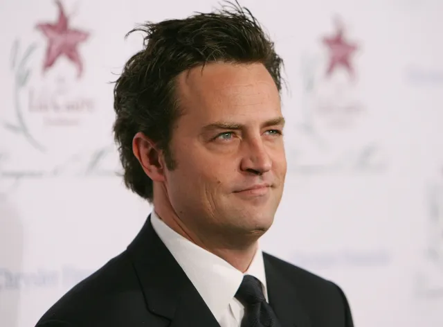 Matthew Perry's Sweater Up For Auction After His Death - Newsweek