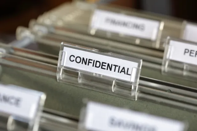 Defense Department Contractor to Remain Jailed in Classified Records ...
