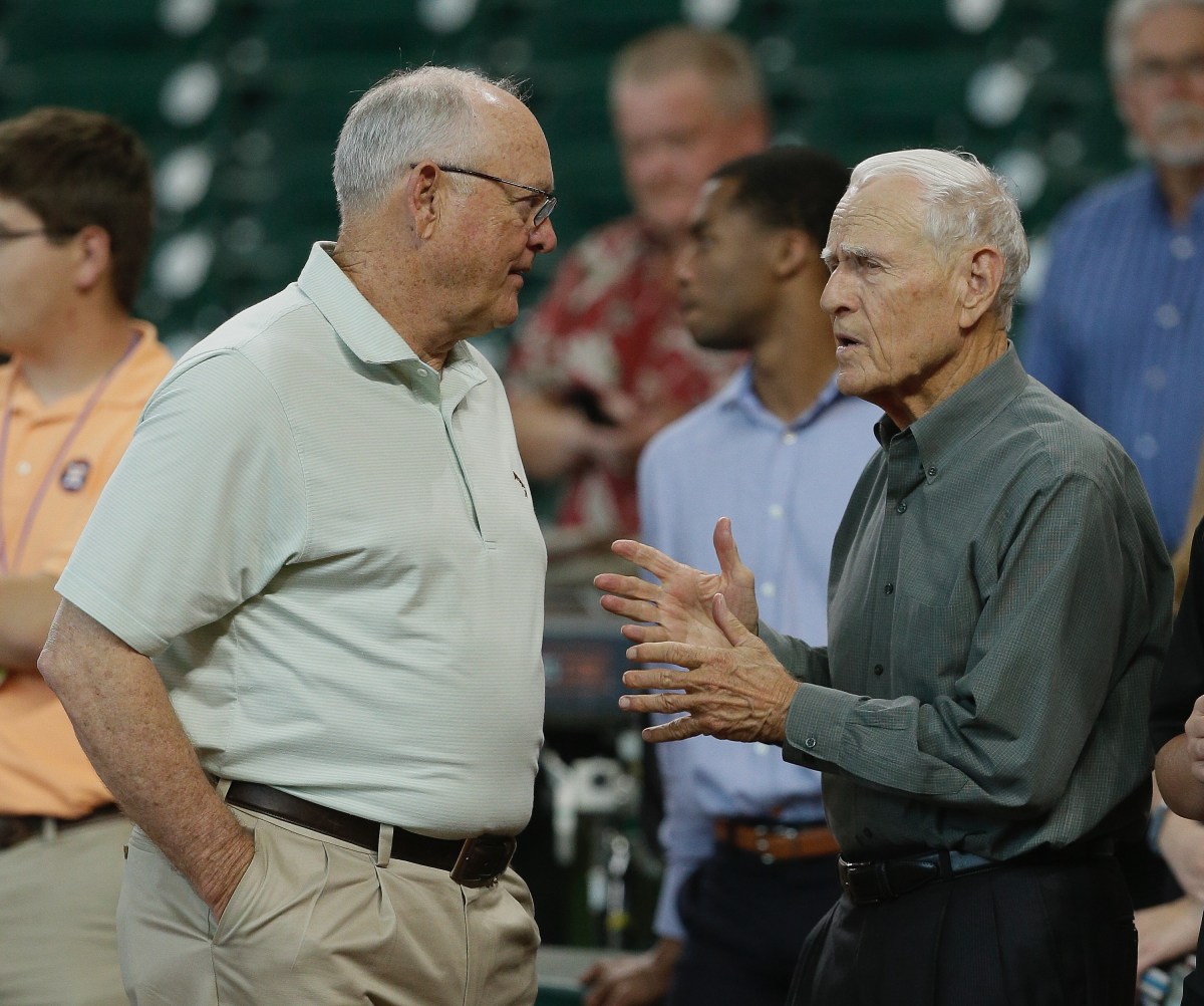 Legendary Baseball Coach Wayne Graham Dies, Leaving Impressive MLB ...