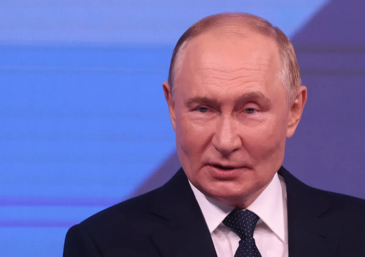 Russian Pro-War Blogger Slams Putin: ‘Traitors Are Sitting in the ...