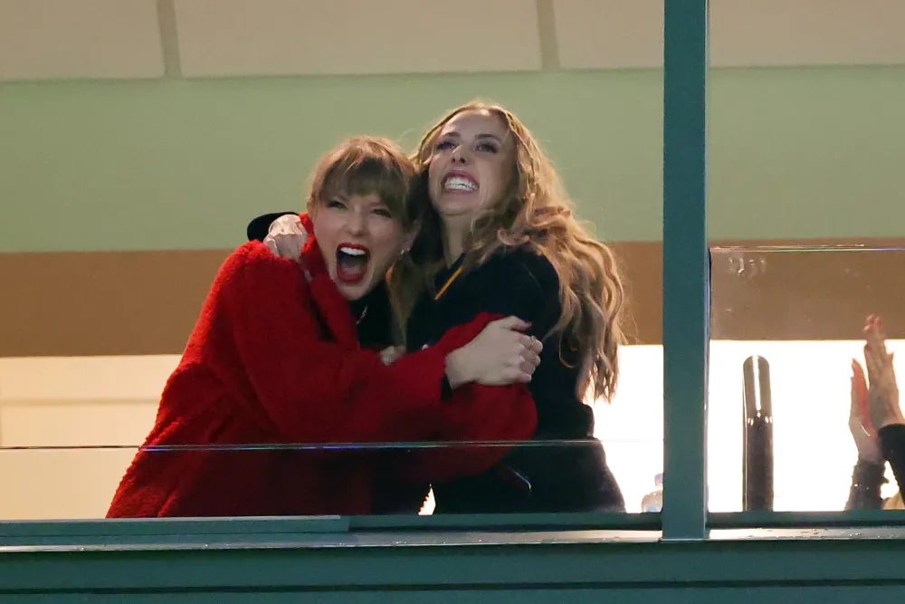 The Most Viral Brittany Mahomes Memes After Taylor Swift's Kamala ...