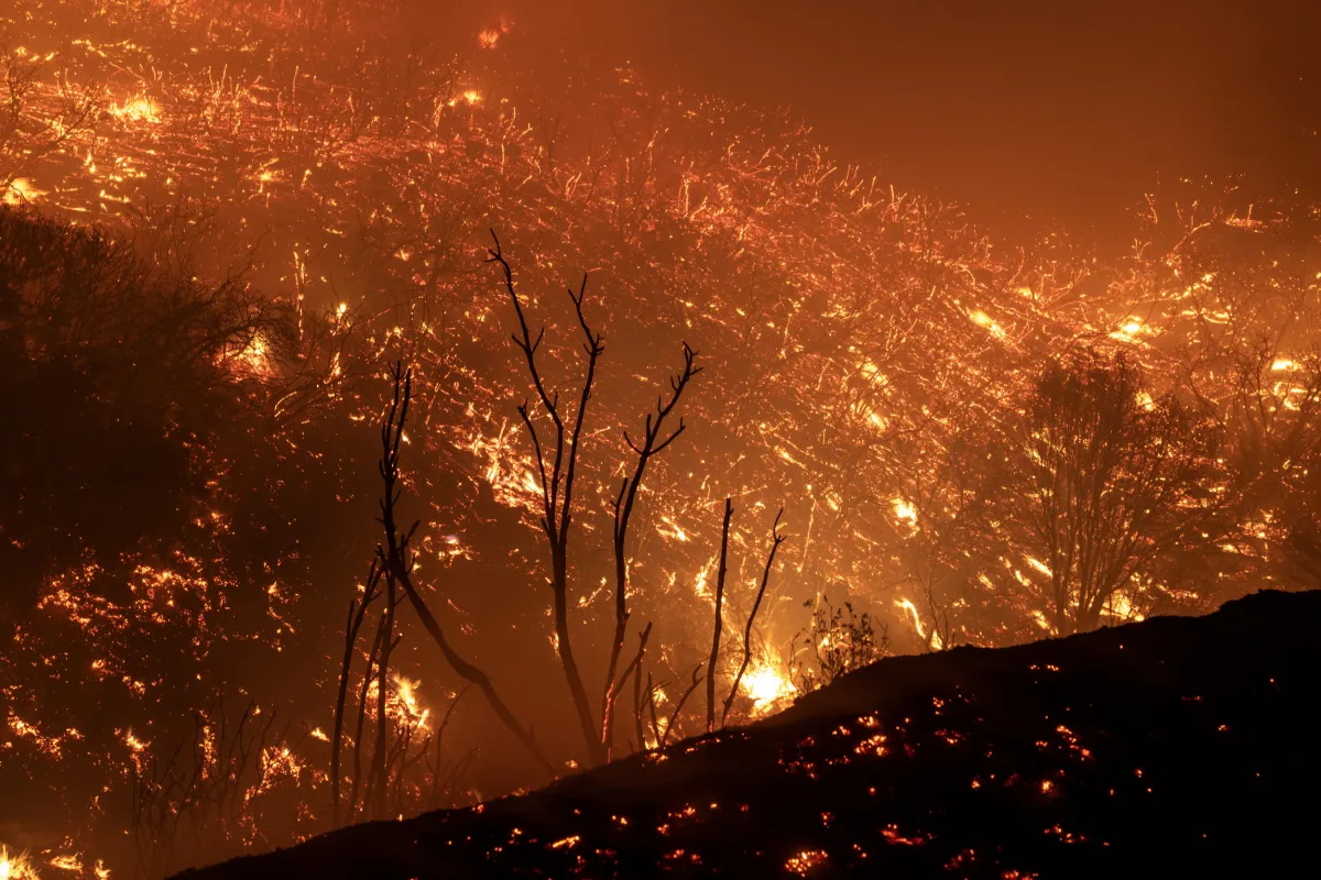 California Wildfires Seen From Space as Flames Explode to 105,000 Acres ...