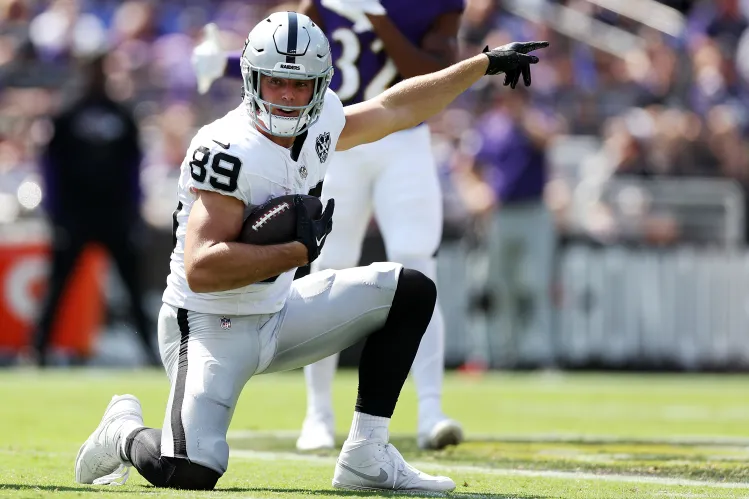Raiders Could be on Verge of Major Brock Bowers Mistake - Newsweek