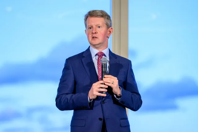‘Jeopardy!’ Host Ken Jennings Makes Clue Error—’We Gotta Toss It ...