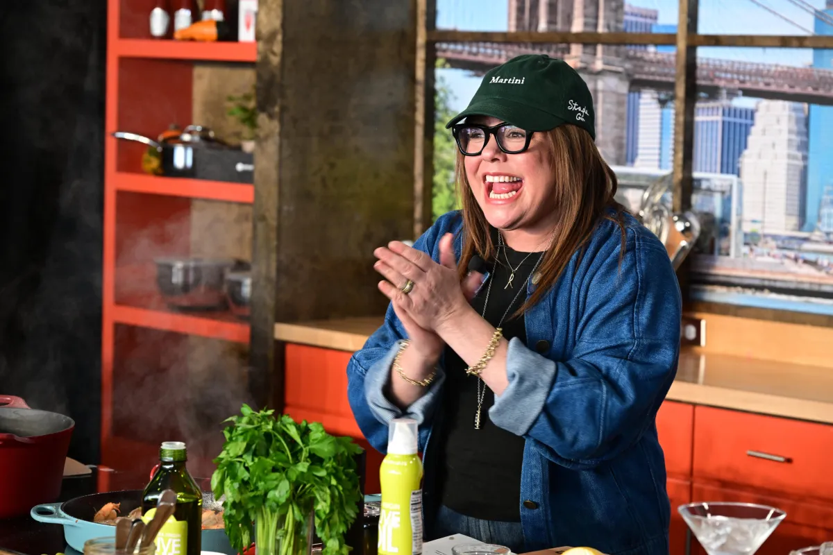 Fans Note Rachael Ray Looks and Sounds Different Than 3 Weeks Ago ...